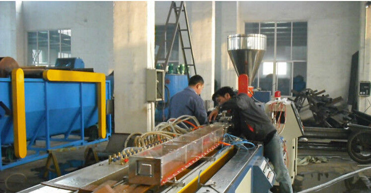 PVC Plastic Profile Production Line With Twin Screw Extruder , PVC WPC ...